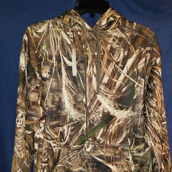 Real Tree Max5, Red Head | Jackets & Coats | Real Tree Camo Hoodie With ...